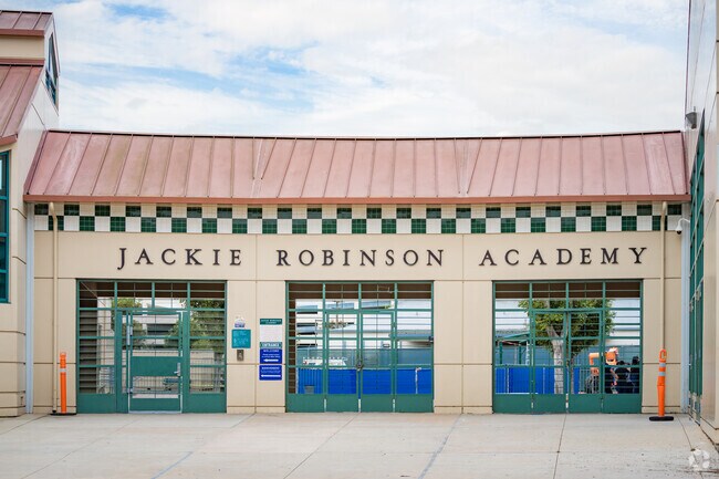 Jackie Robinson Academy, Rankings & Reviews - Homes.com