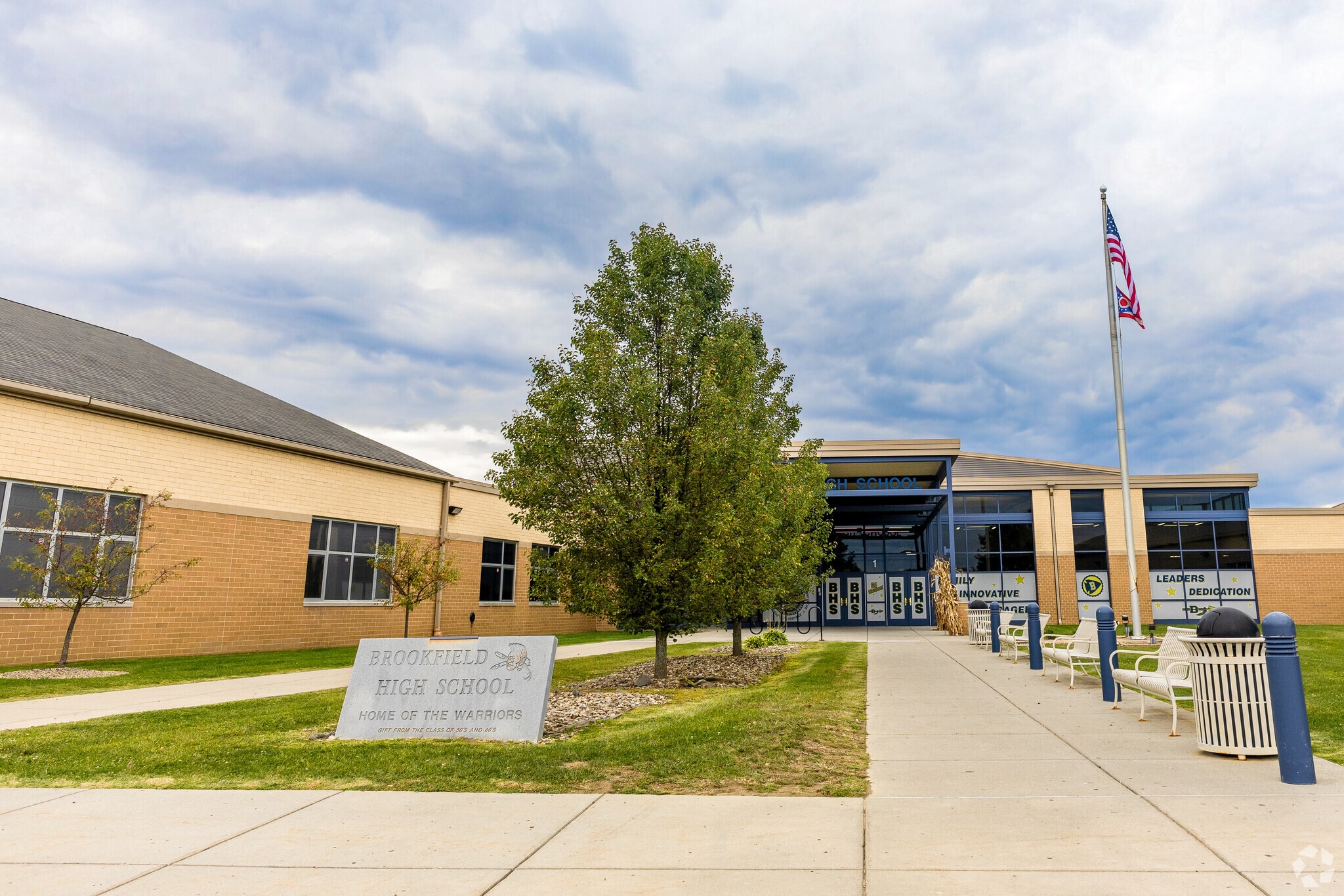 166 Brook Dr, Brookfield Township, OH 44403 | Homes.com