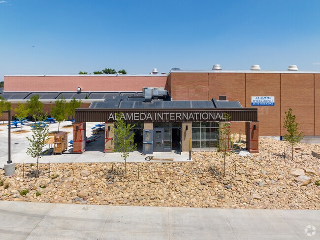 Alameda International High School, Rankings & Reviews - Homes.com
