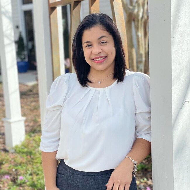 Martha Ramos | Real Estate Agent in Lutz, FL - Homes.com