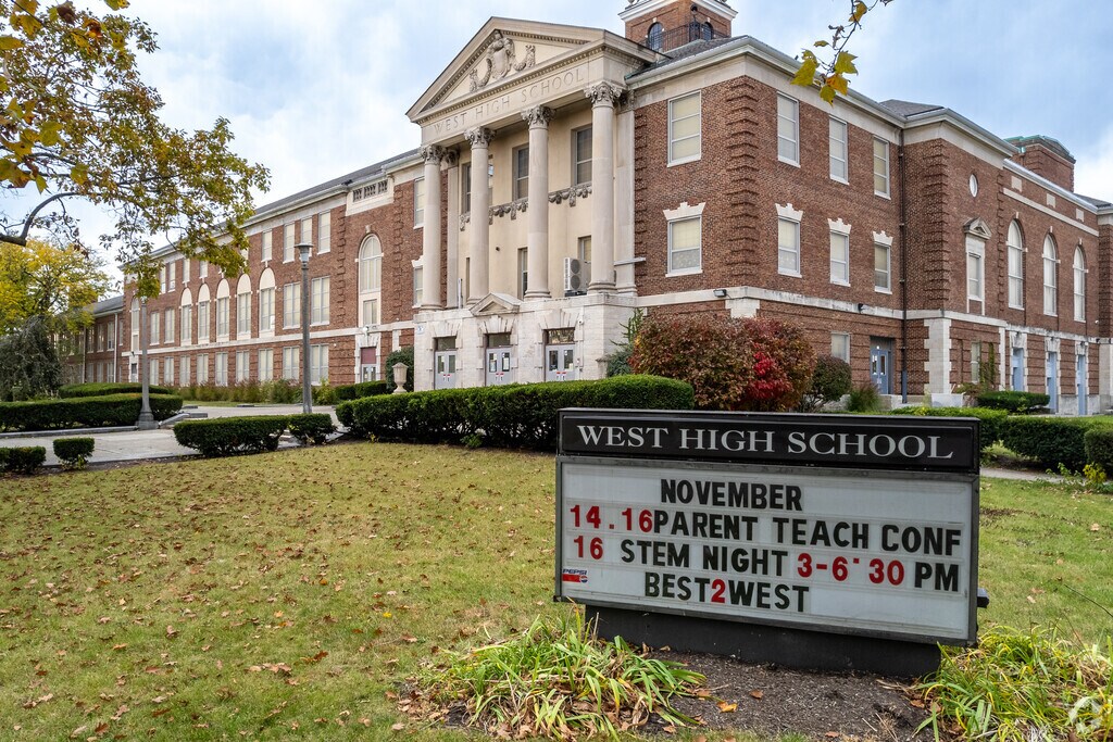 West High School, Columbus OH Rankings & Reviews - Homes.com