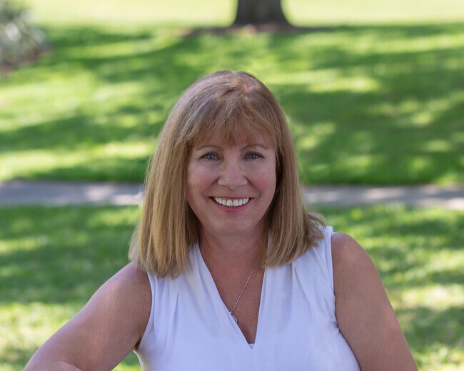 Kathleen Davila | Real Estate Agent in Vero Beach, FL - Homes.com