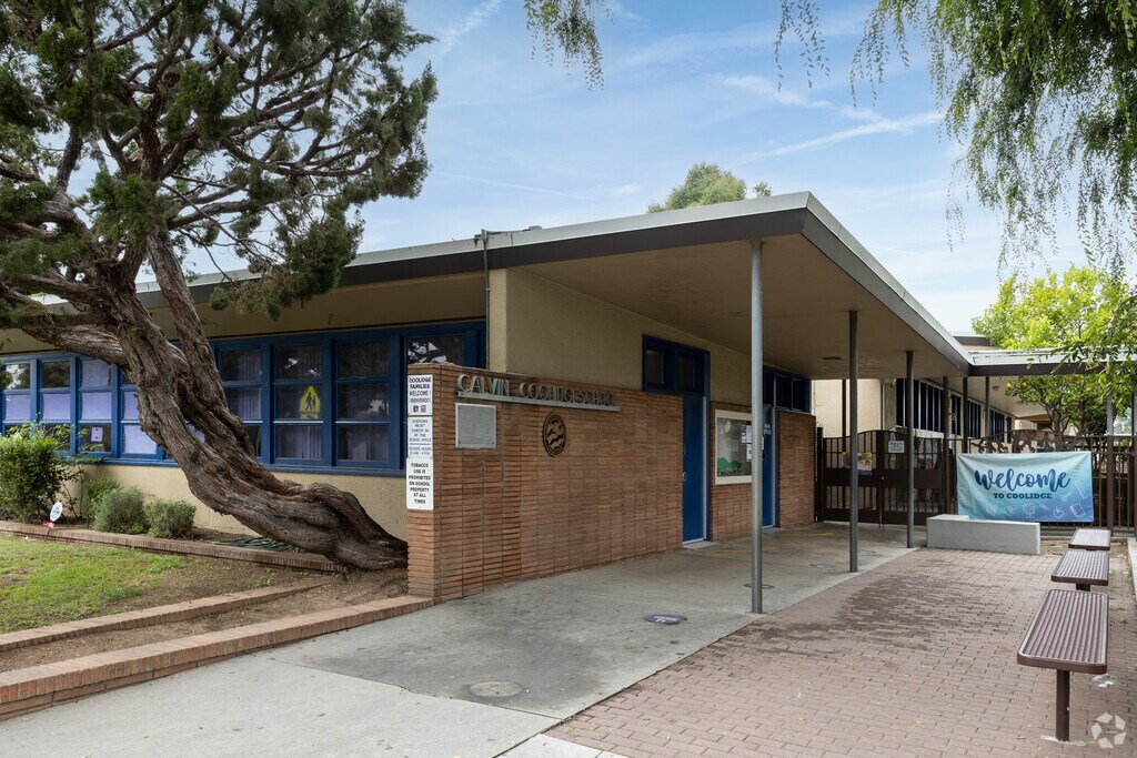 Coolidge Elementary School, Rankings & Reviews - Homes.com