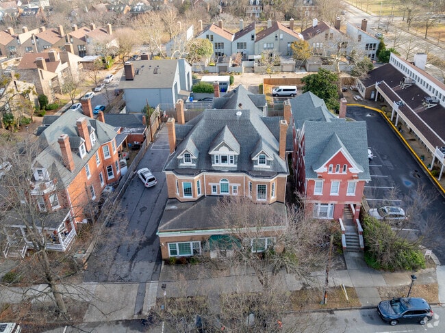 Yeshiva Aish Kodosh Talmudical Academy, Rankings & Reviews - Homes.com