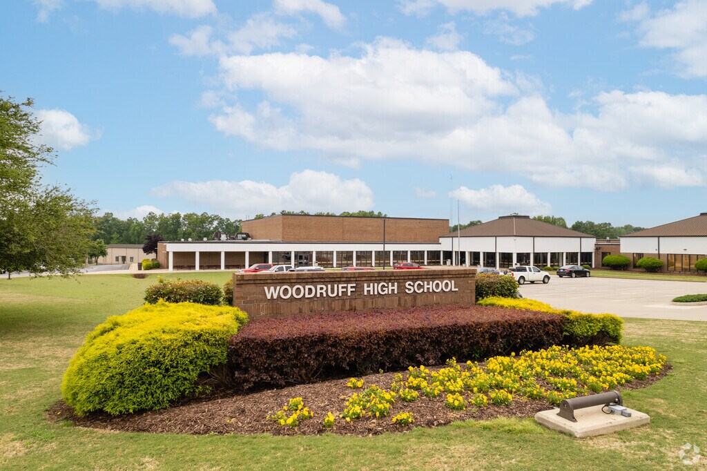 Woodruff High School, Woodruff SC Rankings & Reviews - Homes.com