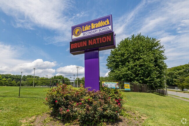 Lake Braddock Secondary School, Burke VA Rankings & Reviews - Homes.com
