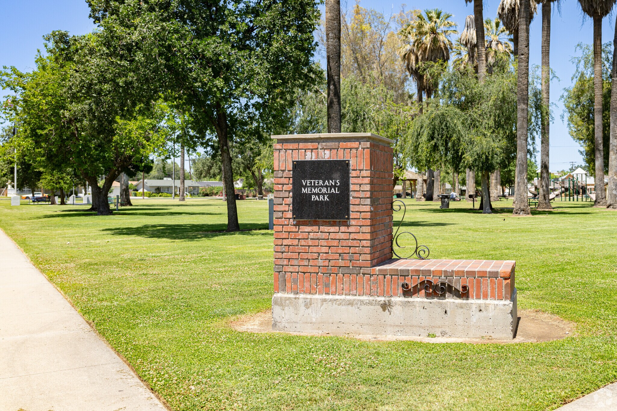 Lemoore, CA City Guide | About Living in Lemoore - Homes.com