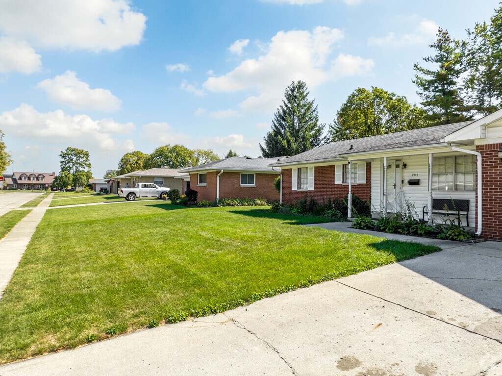 Eagle Lake Landing - 2054 High Eagle Trail, Indianapolis, IN - Homes.com