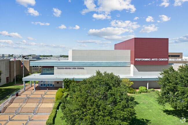 Tuloso-Midway High School, Rankings & Reviews - Homes.com