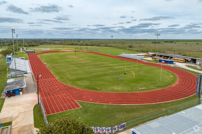 Nixon-Smiley High School, Rankings & Reviews - Homes.com