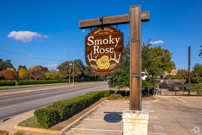 Forest Hills, Dallas Real Estate & Homes for Sale - Homes.com