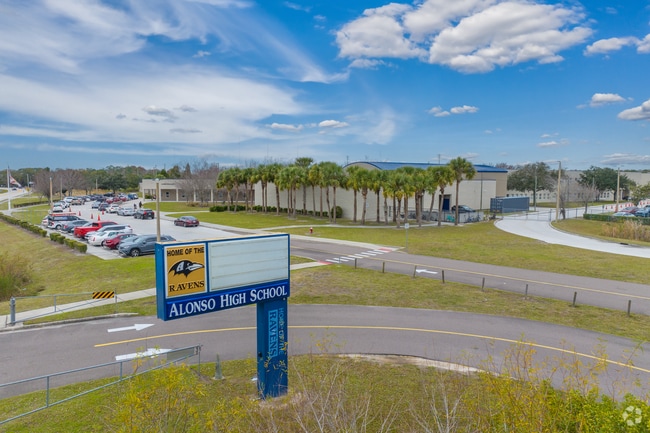 Alonso High School, Rankings & Reviews - Homes.com