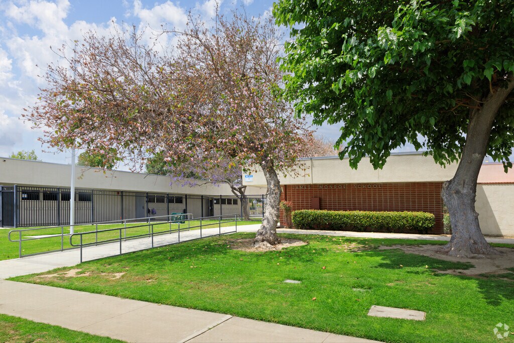 James Monroe Elementary School in Fountain Valley, CA - Homes.com