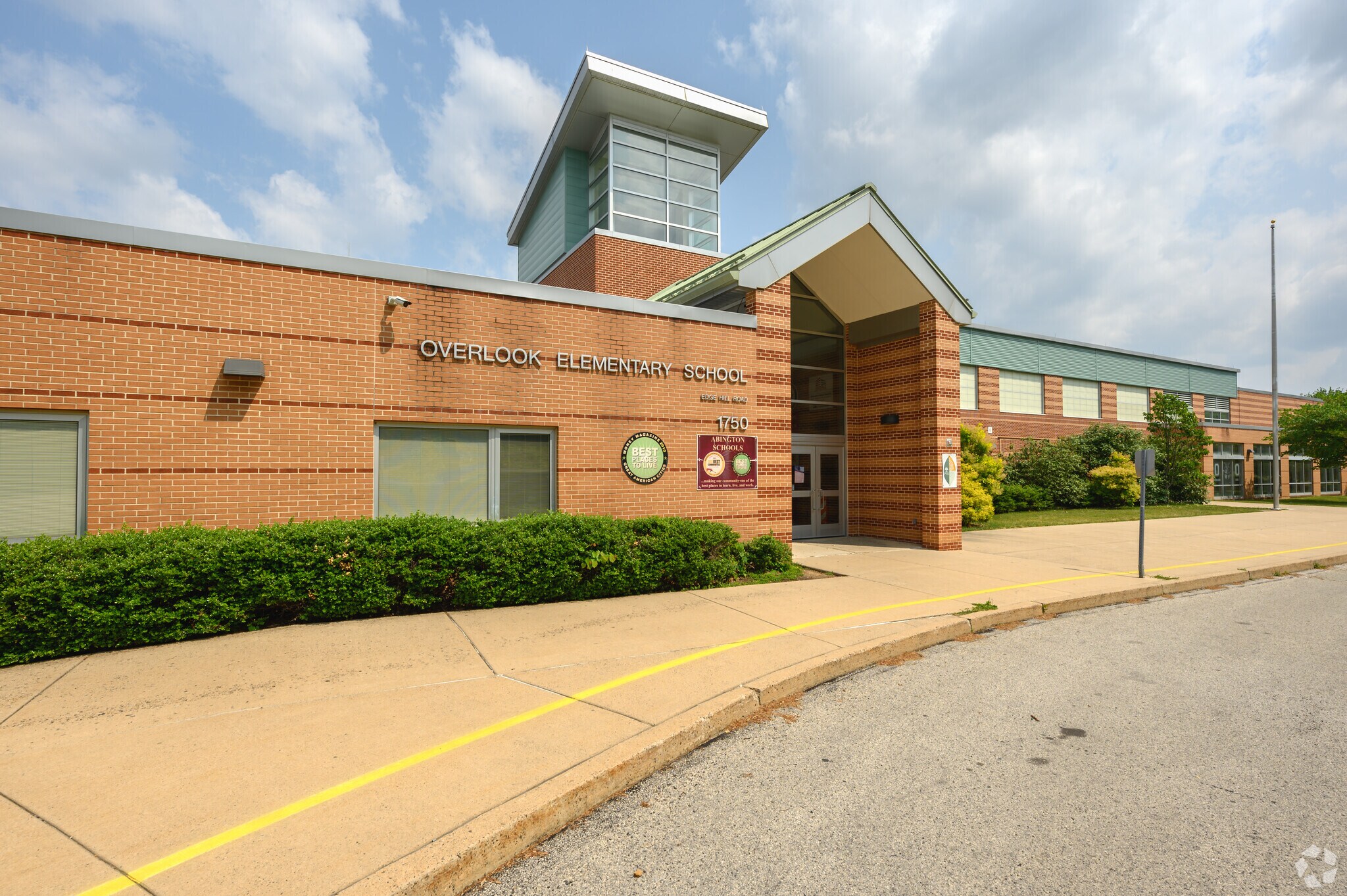 Sold 2421 Woodland Rd, Abington, PA 19001 | Homes.com