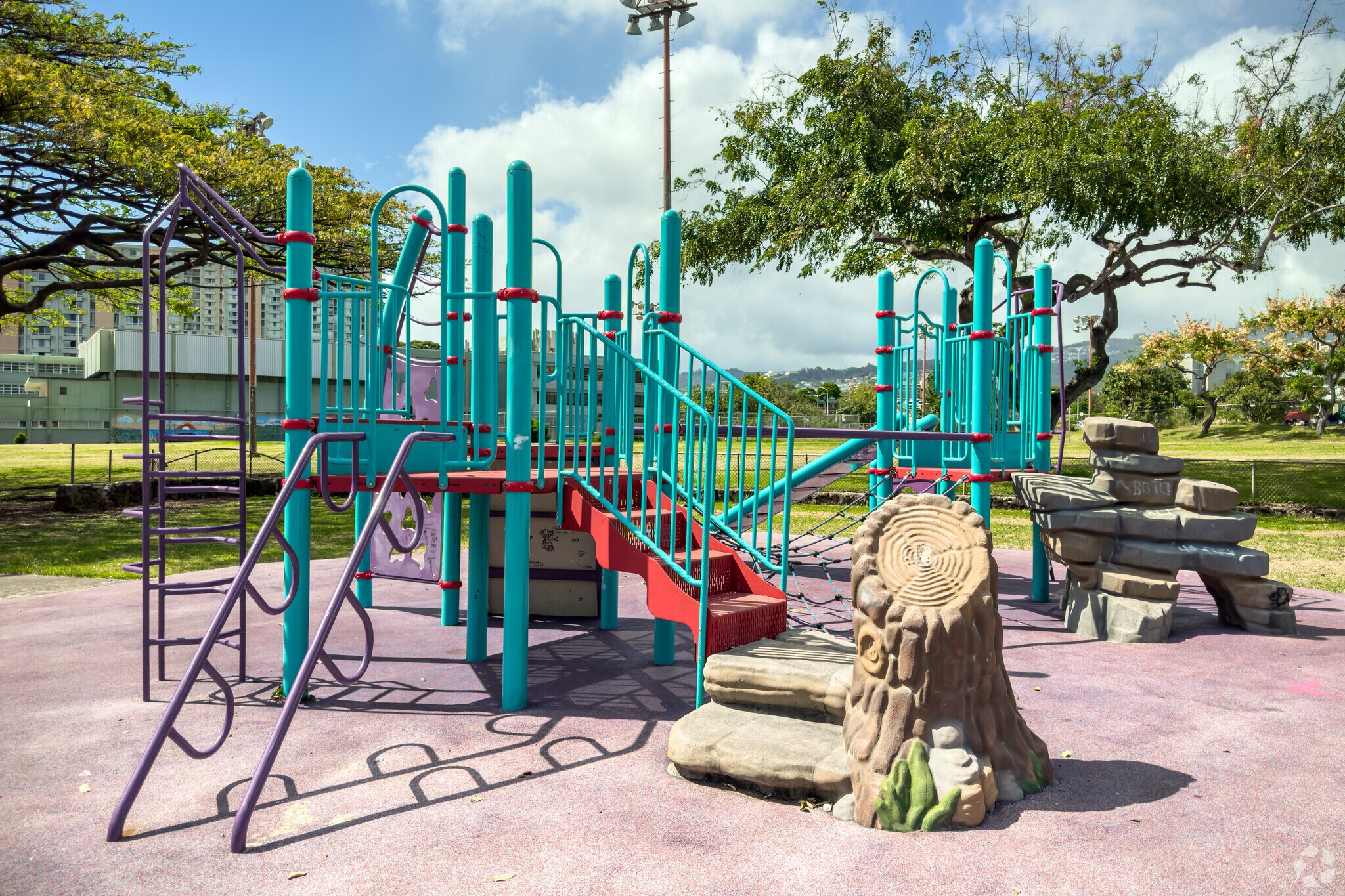 About Downtown Honolulu | Schools, Demographics, Things to Do - Homes.com