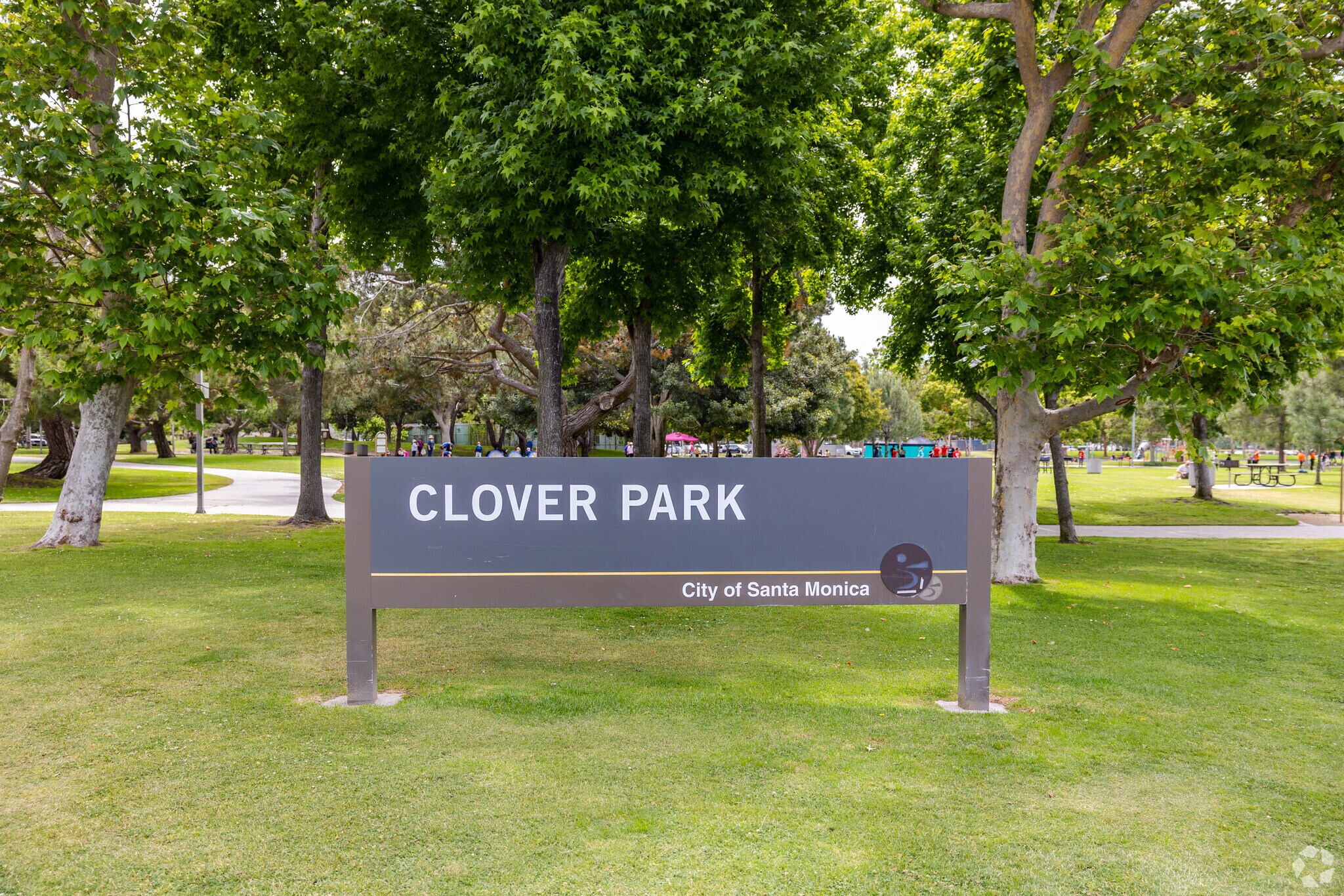 About Sunset Park | Schools, Demographics, Things to Do - Homes.com