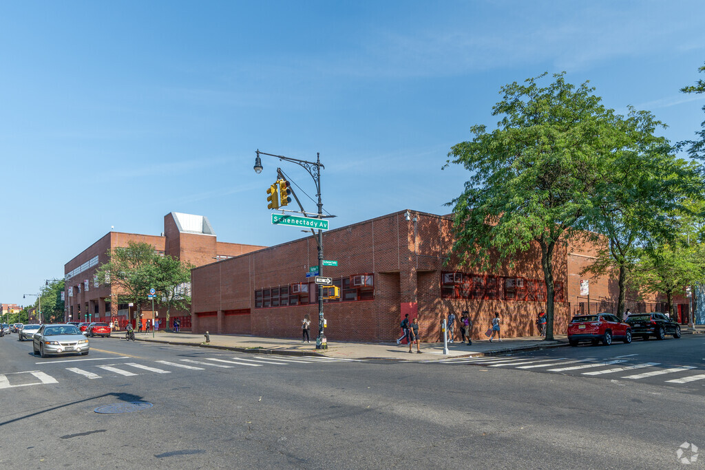 Boys and Girls High School in Brooklyn, NY - Homes.com