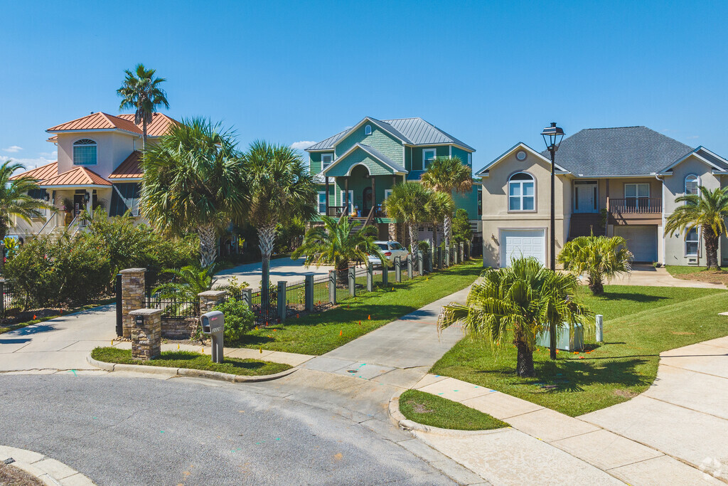 About Riverside | Schools, Demographics, Things to Do - Homes.com About Riverside | Schools, Demographics, Things to Do - Homes.com