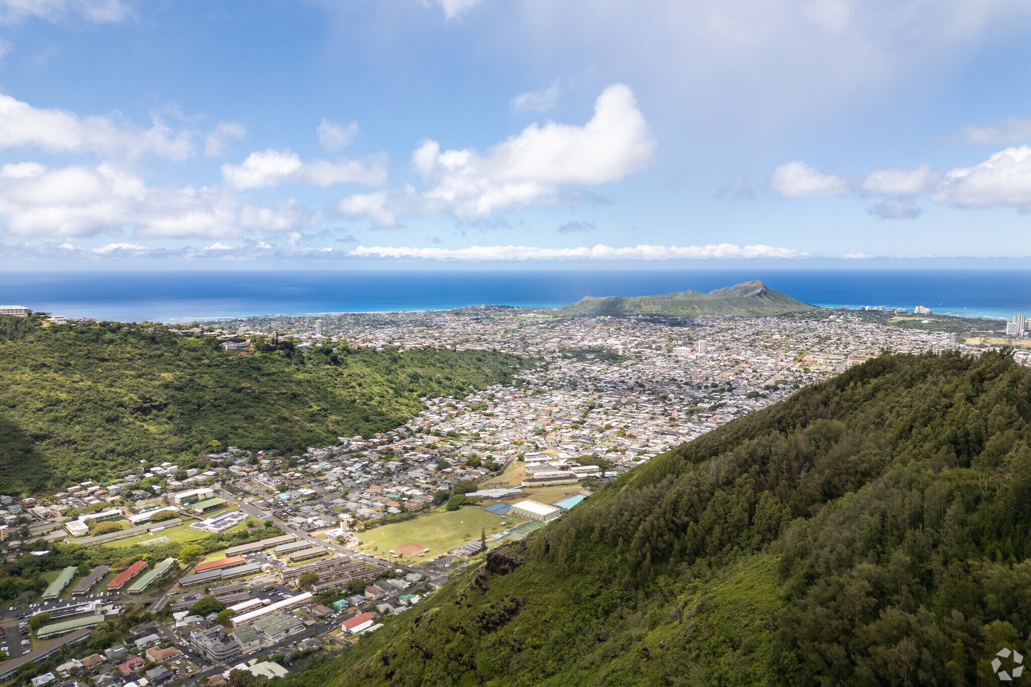 About Diamond Head-Kapahula-Saint Louis | Schools, Demographics, Things to Do - Homes.com