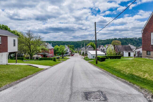 Brackenridge, PA City Guide | About Living in Brackenridge - Homes.com