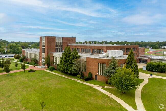 Wellington C Mepham High School Rankings And Reviews