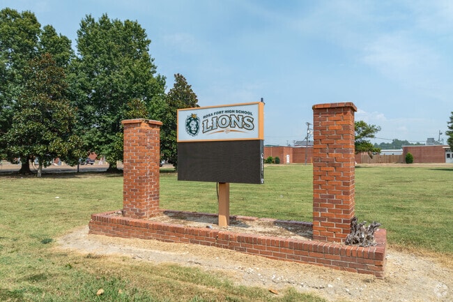 Rosa Fort High School in Tunica, MS - Homes.com