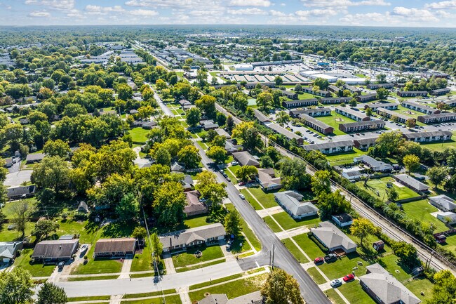 Southport IN Real Estate & Homes for Sale - Homes.com Southport IN Real Estate & Homes for Sale - Homes.com