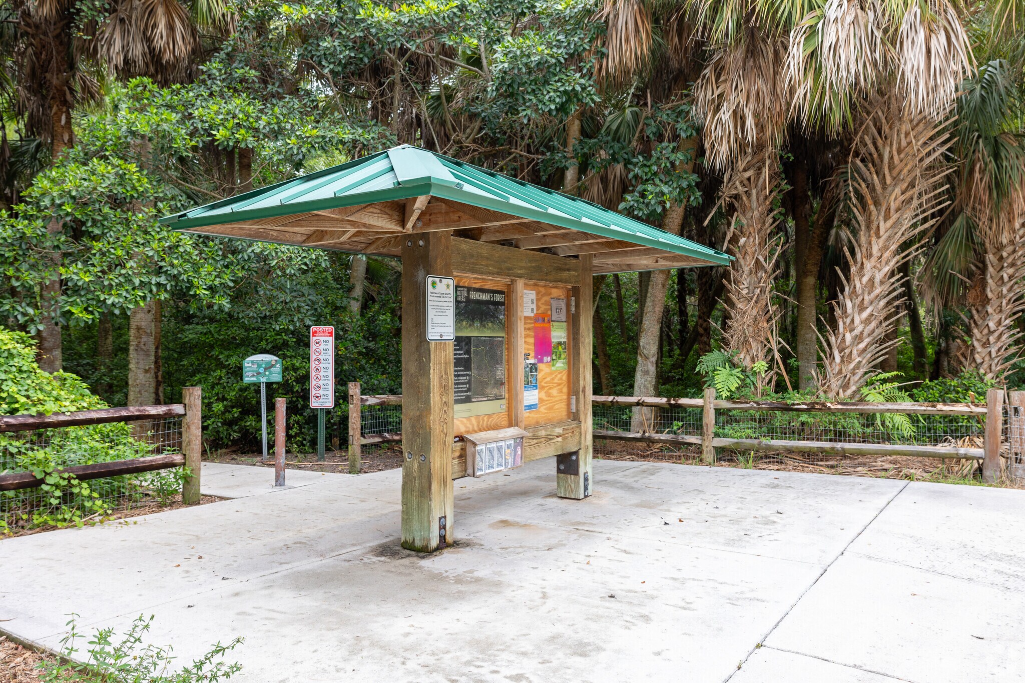 Palm Beach Gardens, FL City Guide | About Living in Palm Beach Gardens - Homes.com