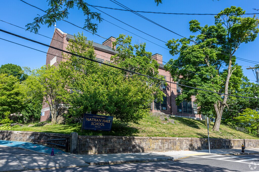 Nathan Hale School, Rankings & Reviews - Homes.com