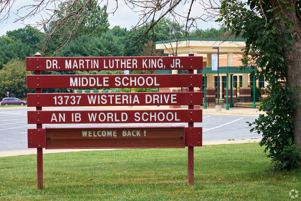 Dr. Martin Luther King, Jr. Middle School, Rankings & Reviews - Homes.com