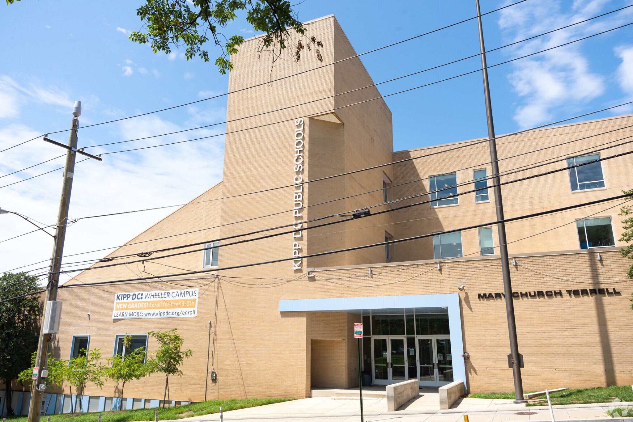 3210 8th St SE Unit 6, Washington, DC 20032 | MLS# DCDC2107940 | Homes.com