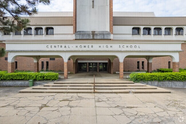 NIHF STEM High School, Rankings & Reviews - Homes.com