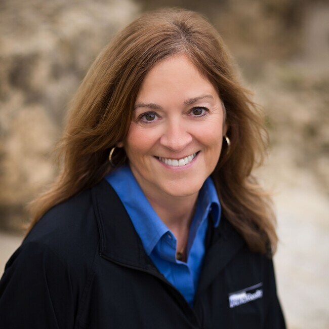 Mary Kay Starks Real Estate Agent In Manchester Ia