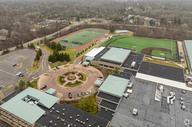 Detroit Country Day Upper School, Rankings & Reviews - Homes.com