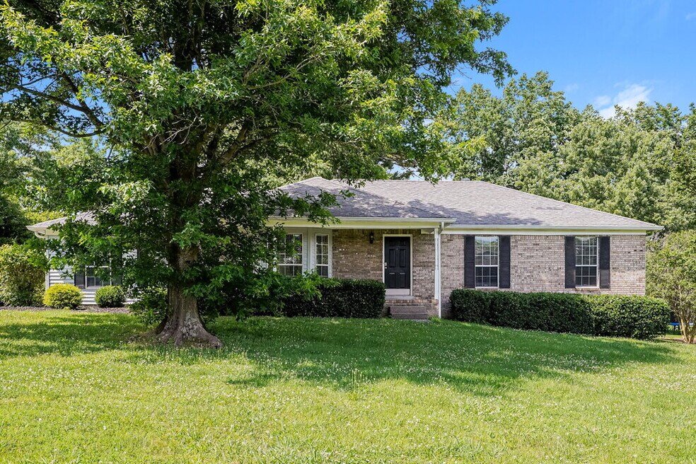 1005 Waters Edge Cir, Mount Juliet, TN 37122 | Homes.com