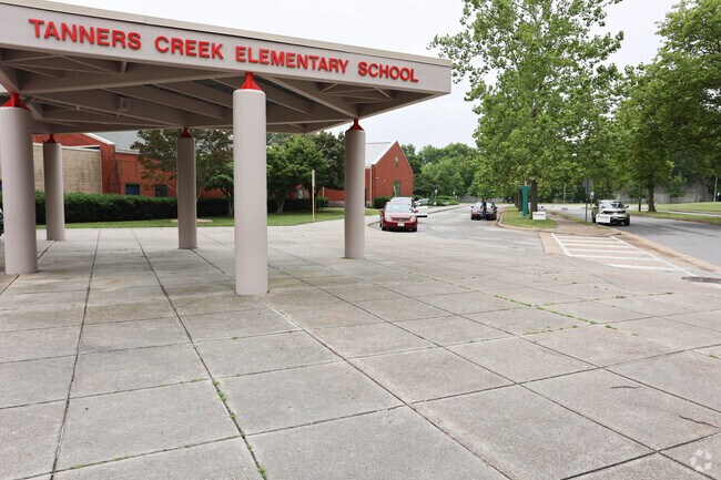 Tanners Creek Elementary School, Rankings & Reviews - Homes.com Tanners Creek Elementary School, Rankings & Reviews - Homes.com