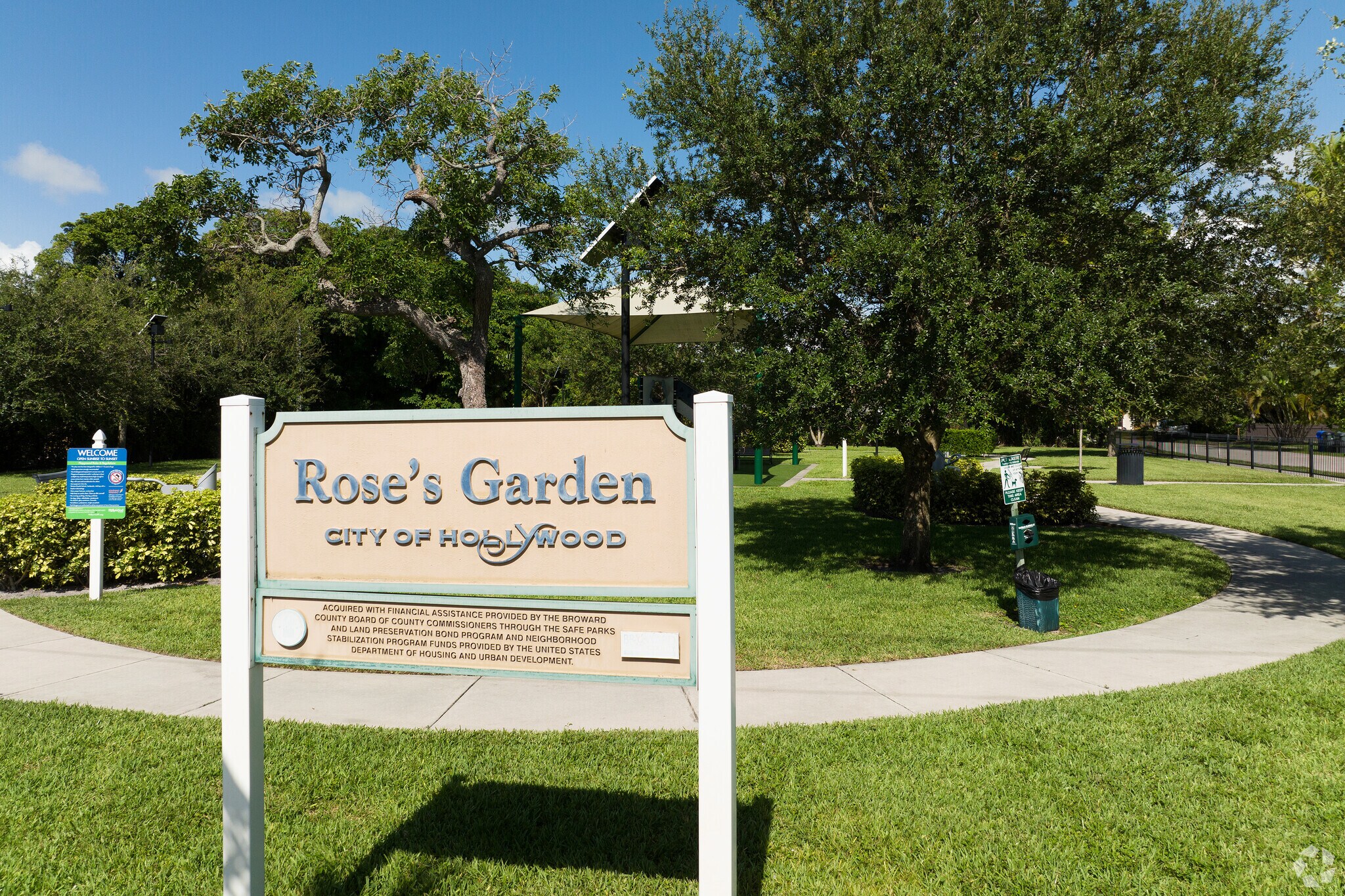 International Studies Academy, Hollywood FL Rankings & Reviews - Homes.com