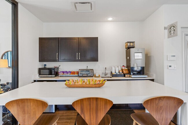 Bridgestone Apartments - 2640 Lakebridge Ln, Hilliard, OH | Homes.com