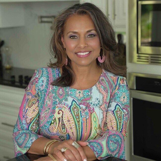 Lola Jones Real Estate Agent In Bossier City La