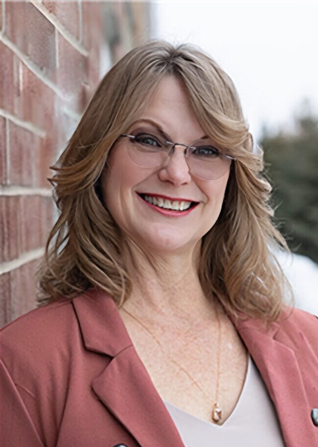 Lisa Luke | Real Estate Agent in North Branch, MN - Homes.com