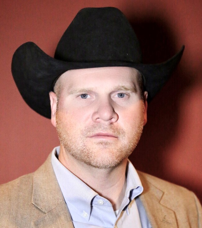 William Baker | Real Estate Agent in Perryville, KY - Homes.com