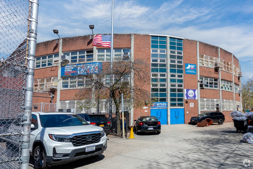 P.S. 142 Amalia Castro, Rankings & Reviews - Homes.com