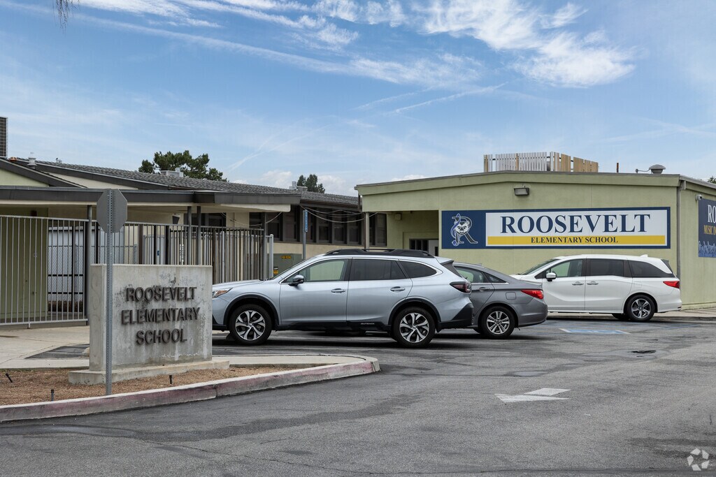 Roosevelt Elementary School, Rankings & Reviews - Homes.com Roosevelt Elementary School, Rankings & Reviews - Homes.com