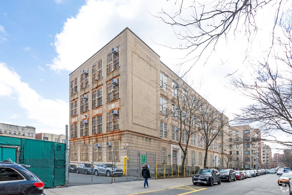 P.S. 85 Great Expectations in Bronx, NY - Homes.com