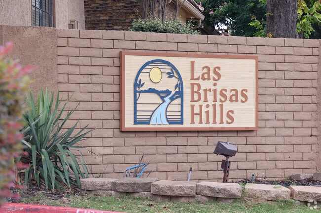 About Las Brisas Hills | Schools, Demographics, Things to Do - Homes.com