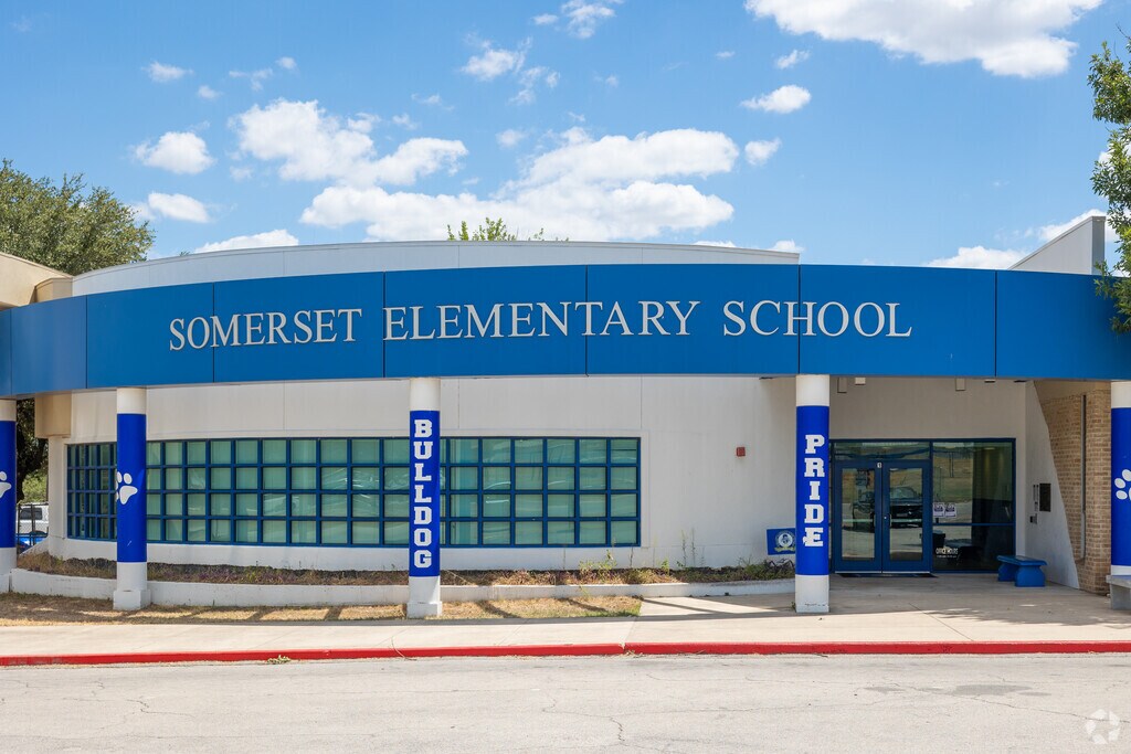 Somerset Elementary School in Somerset, TX - Homes.com