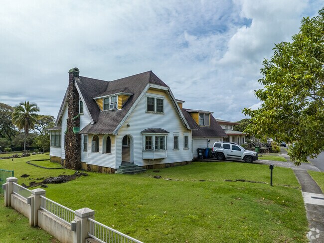 About Nuuanu-Punchbowl | Schools, Demographics, Things to Do - Homes.com