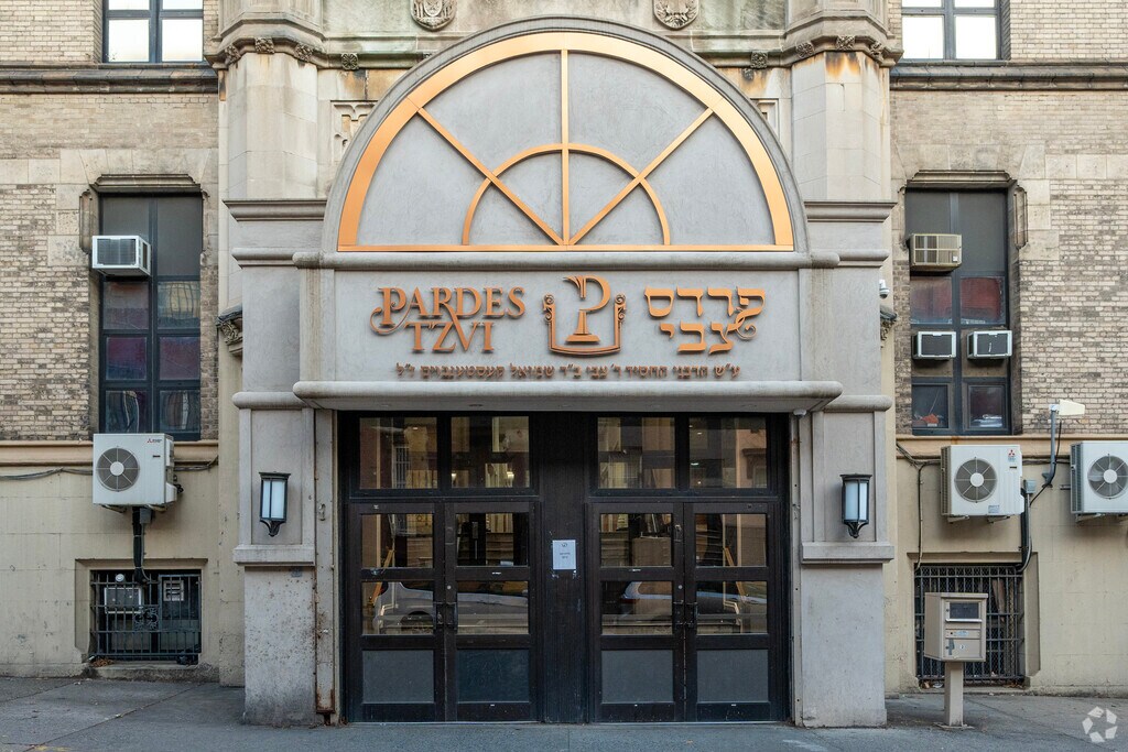 United Talmudical Academy in Brooklyn, NY - Homes.com