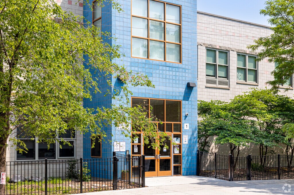 Reilly Elementary School in Chicago, IL - Homes.com