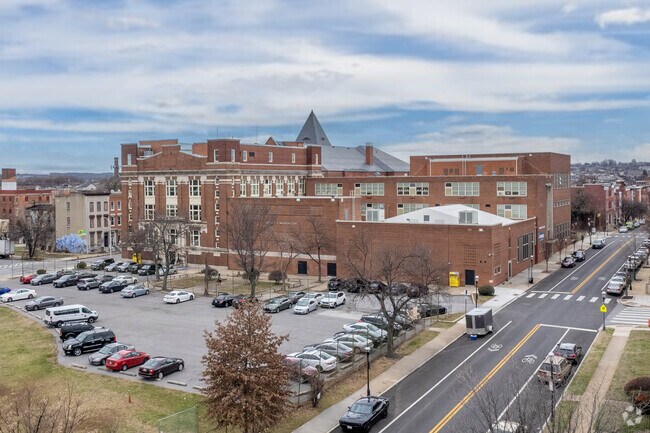 Booker T. Washington Middle School, Rankings & Reviews - Homes.com